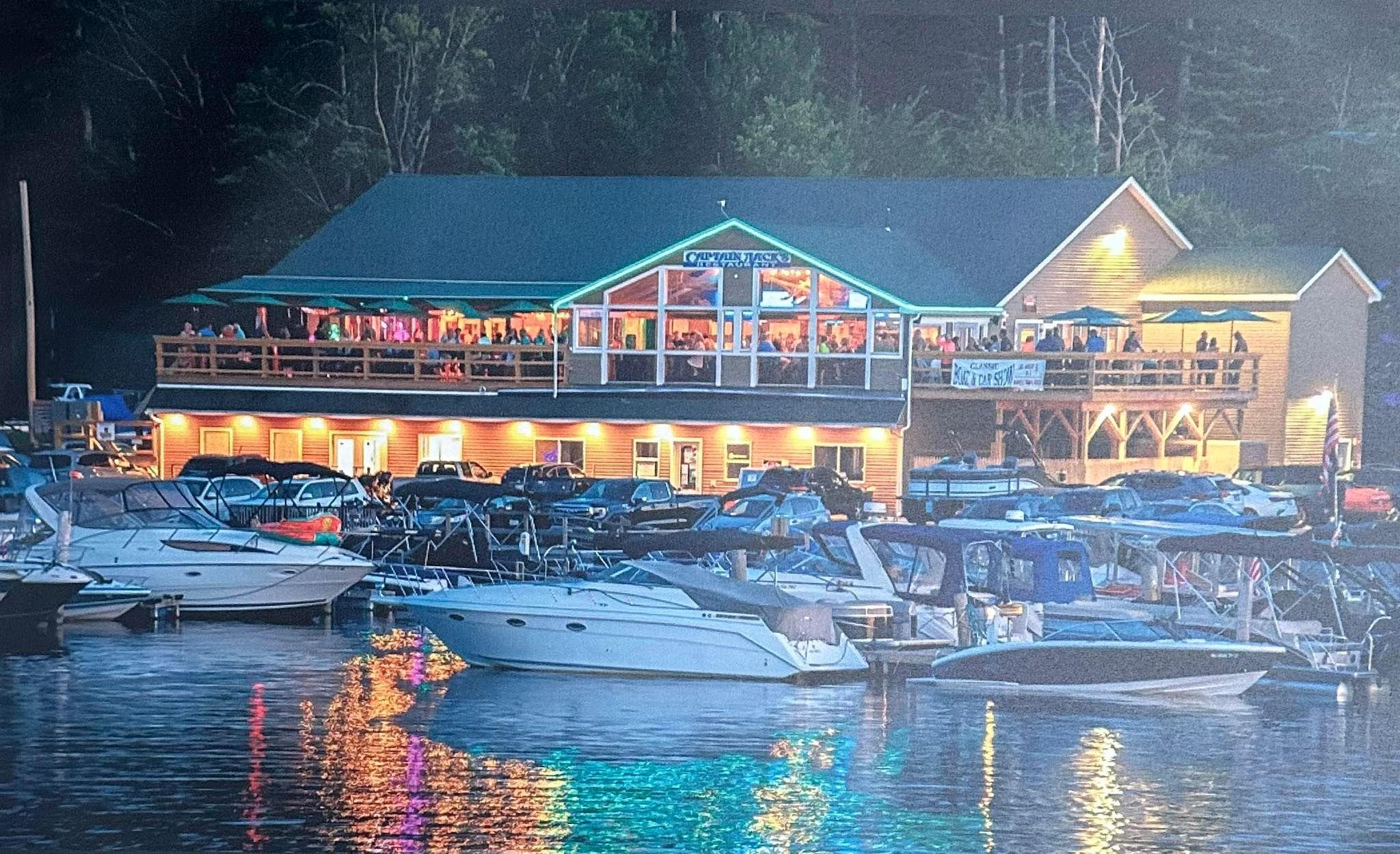 Captain Jack's at Naples Marina